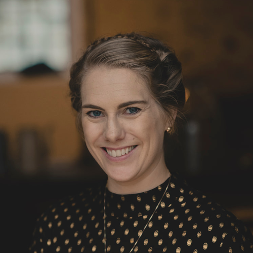 Maria Lyng, forfatter på Sonnerupgaard Gods