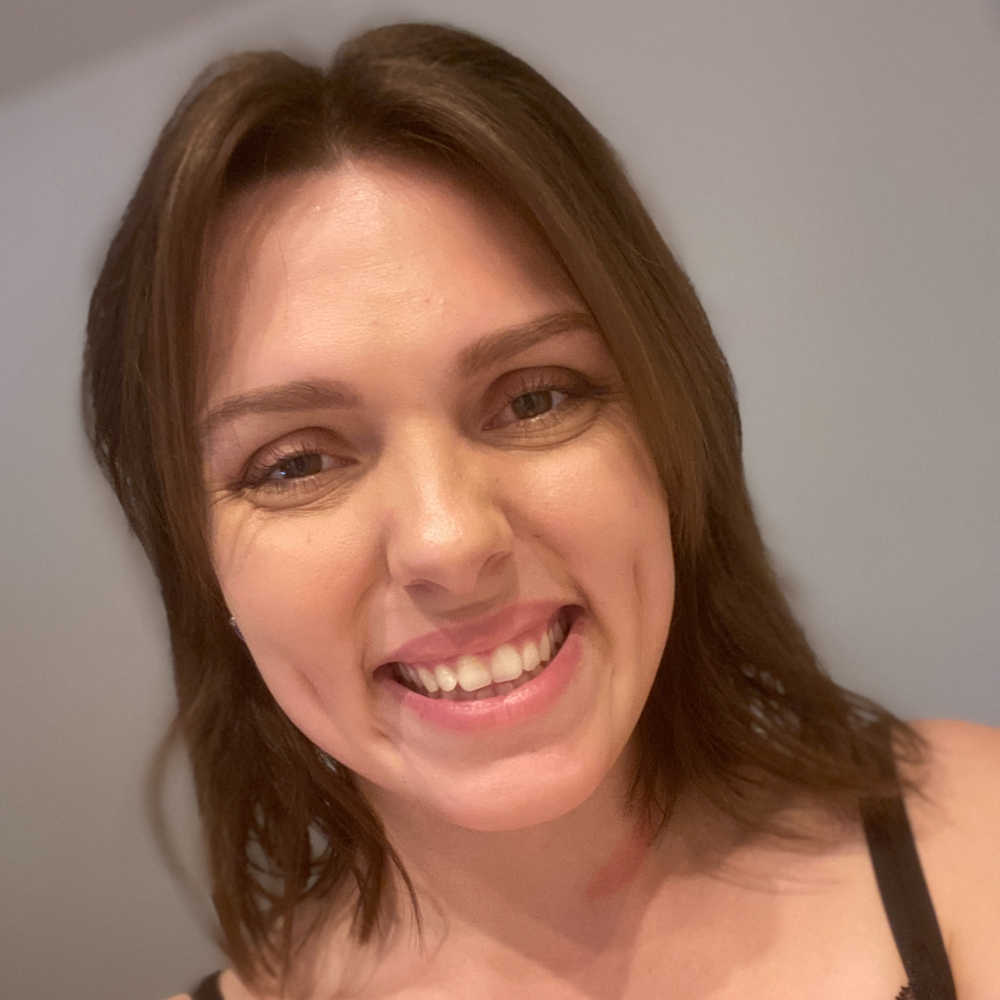 Nadia Hansen's Instagram, Twitter & Facebook on IDCrawl